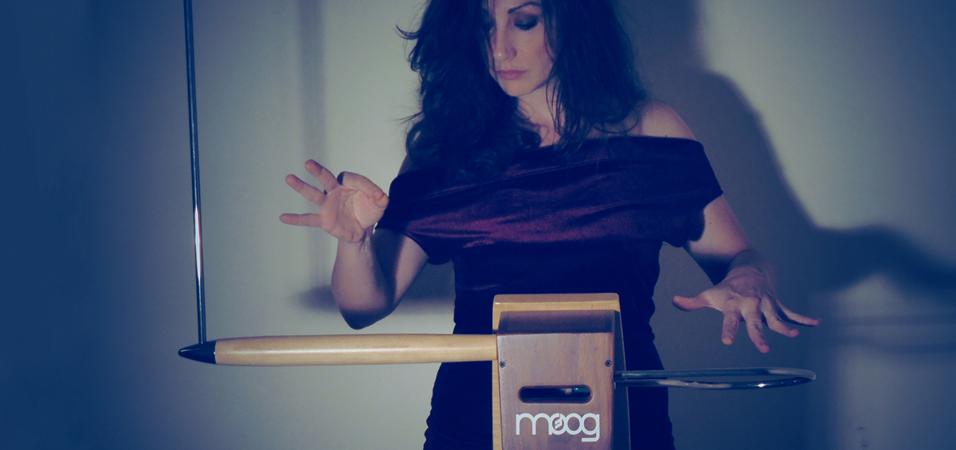 Pink Noise – Giulia Riboli / tears of sirens – Il blog di Synth Cafè